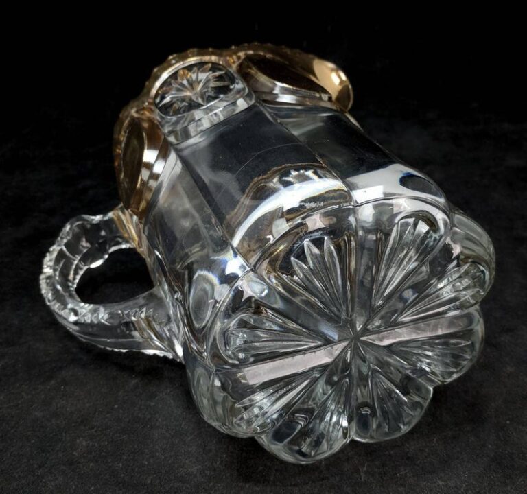 8″ Eapg Early American Heavy Pressed Glass Water Or Juice Pitcher With Moon And Stars Gold Gild