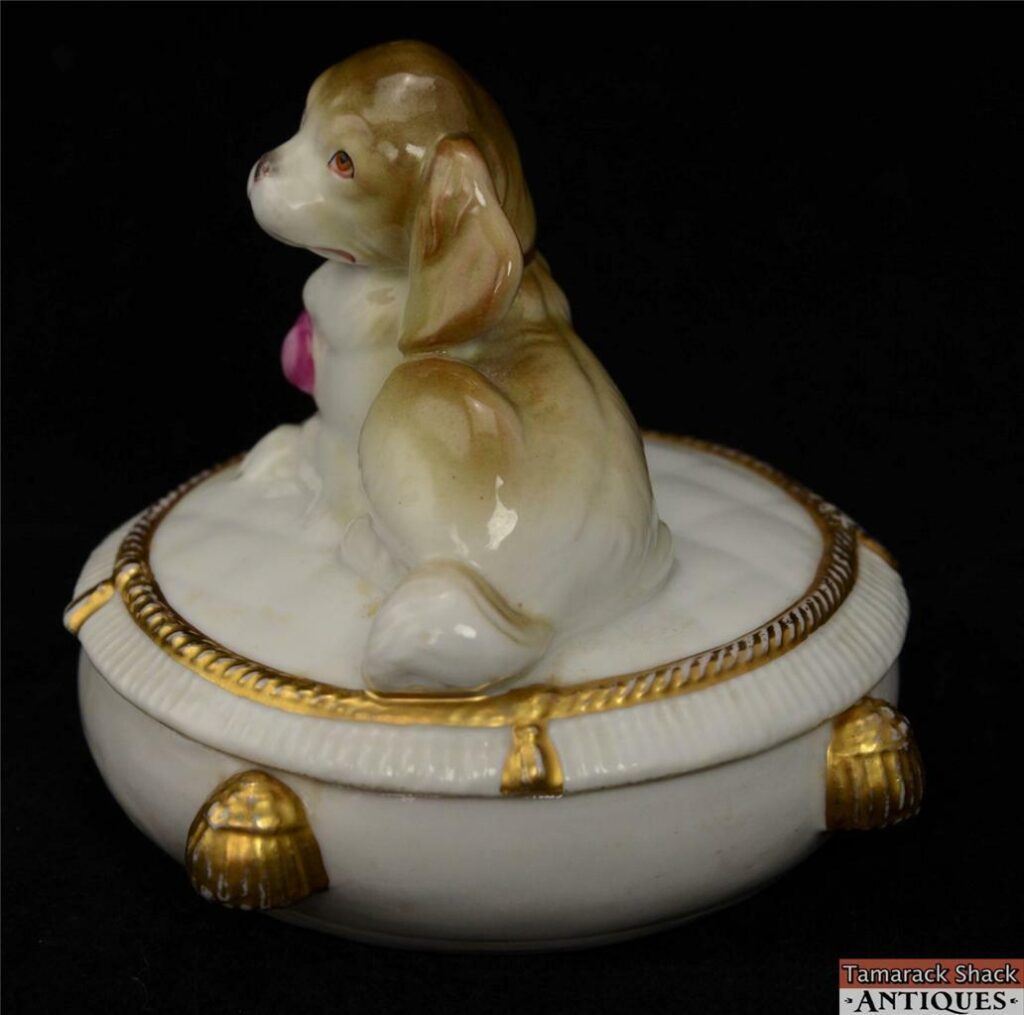 VTG Cocker Spaniel Porcelain Trinket Box Golden Tassel Gold Anchor Mark ...