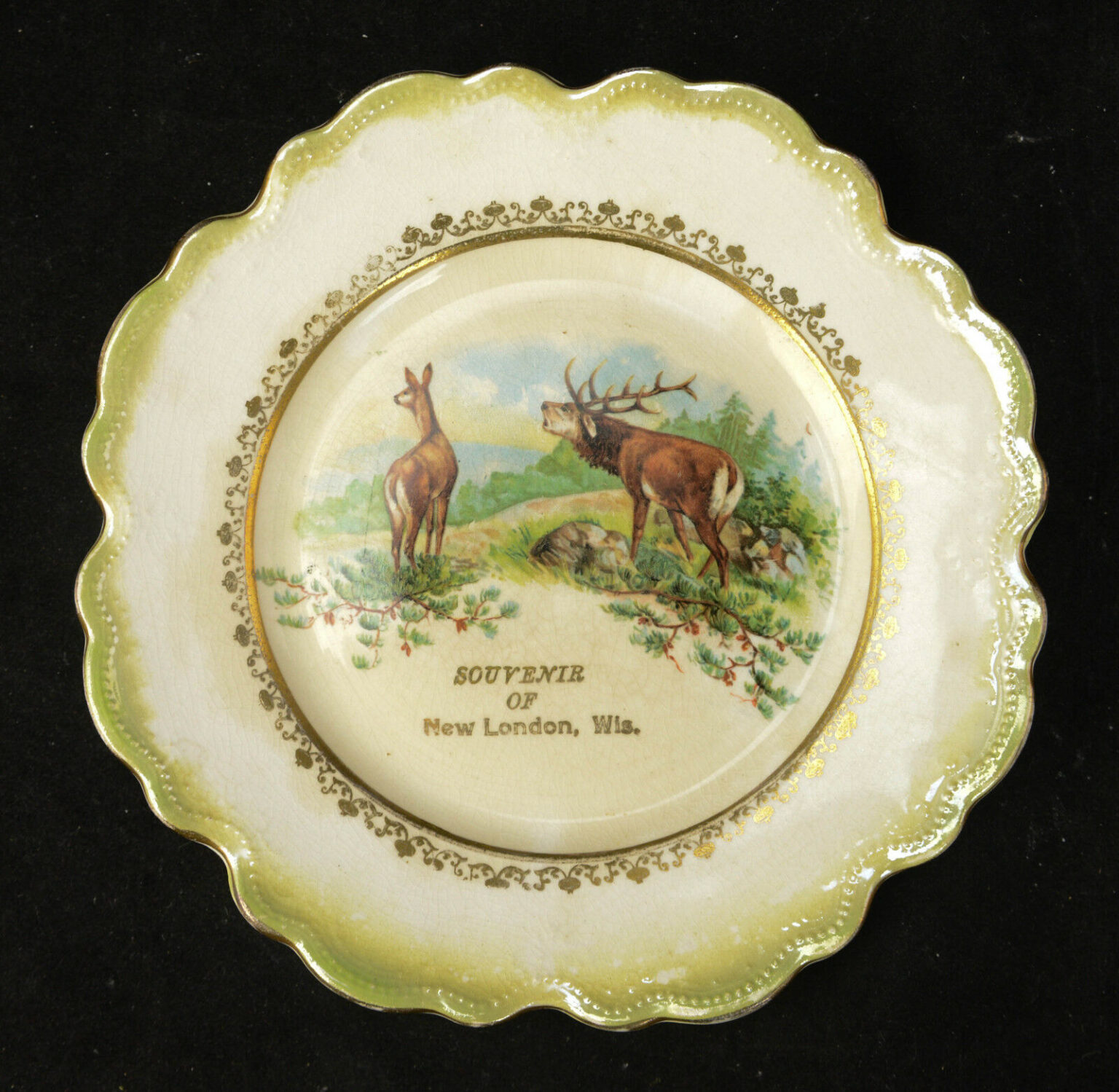 Vintage Souvenir Plate New London Wisconsin Doe Buck Snort Gold ...