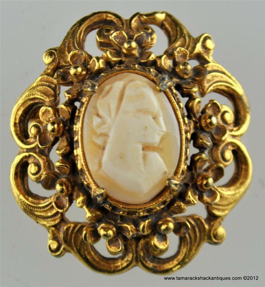 Vintage Operi Florenza Cameo Pendants/Pins Clip Earrings & Set Jewelry ...