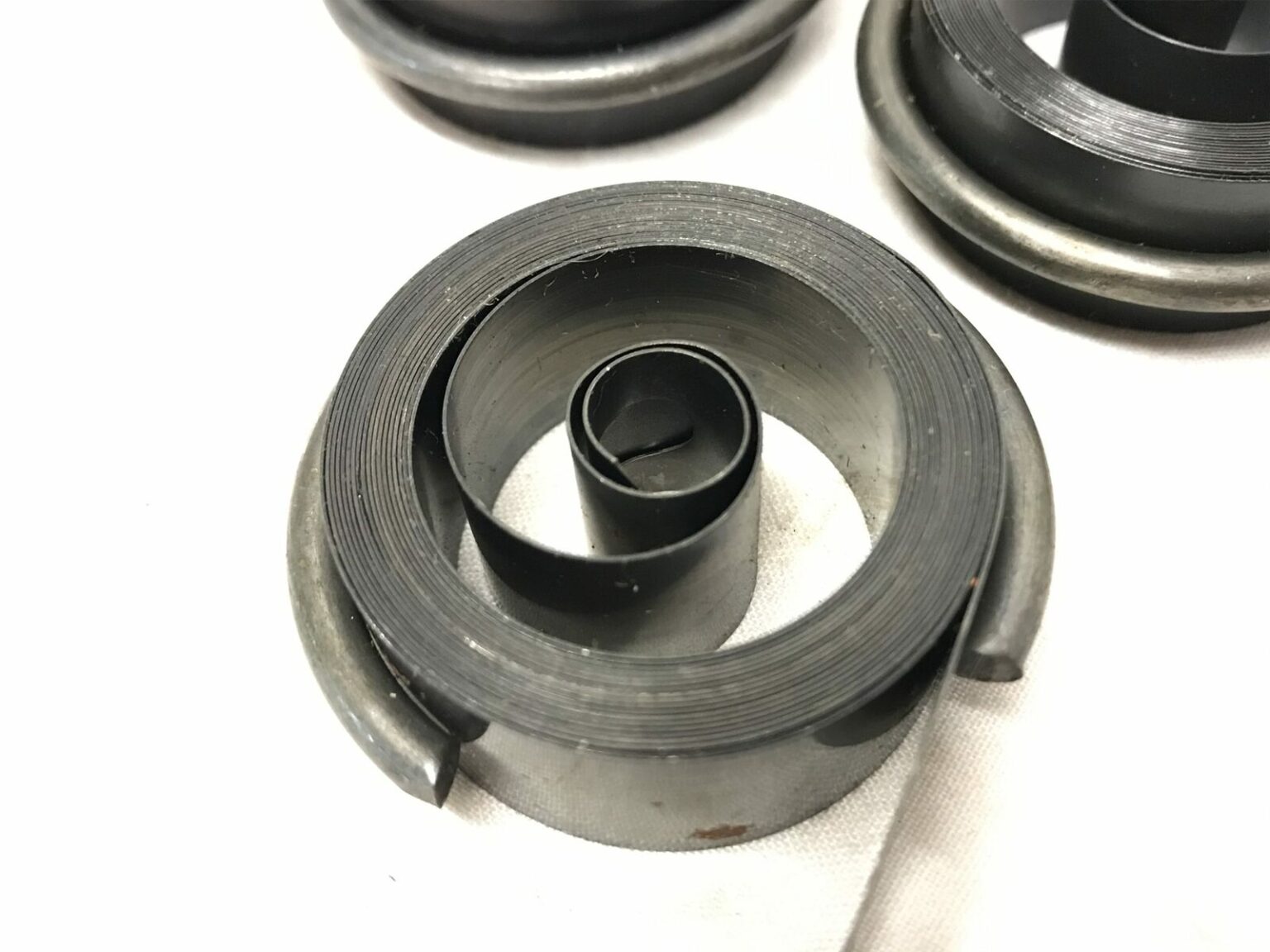 (5) Clock Mainsprings & C Retainers, 16mm Width, Repair Parts | ref ...