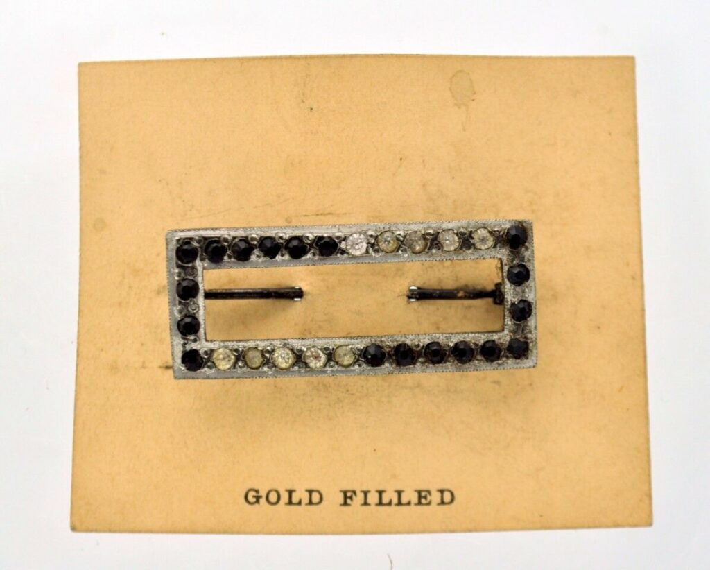 Art Deco Black White Rhinestone Rectangular Pin Brooch NOS 28 Stones ...